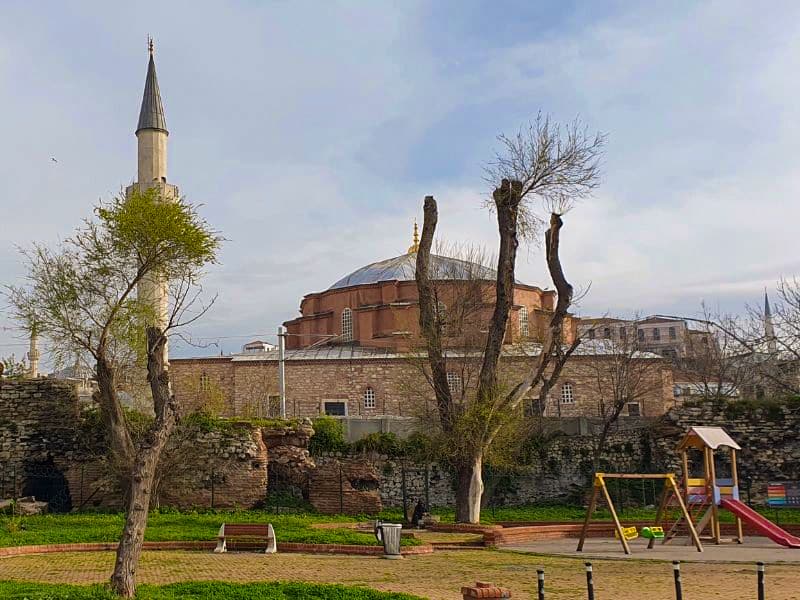 Rekomendasi 6 Situs Suci di Istanbul
