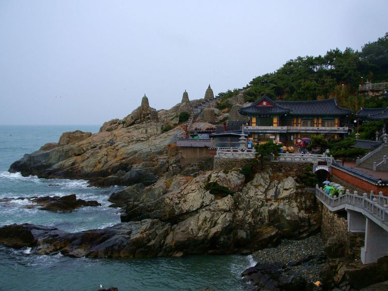Tour Seoul Busan Jeju, Harga Mulai 11 Jutaan!